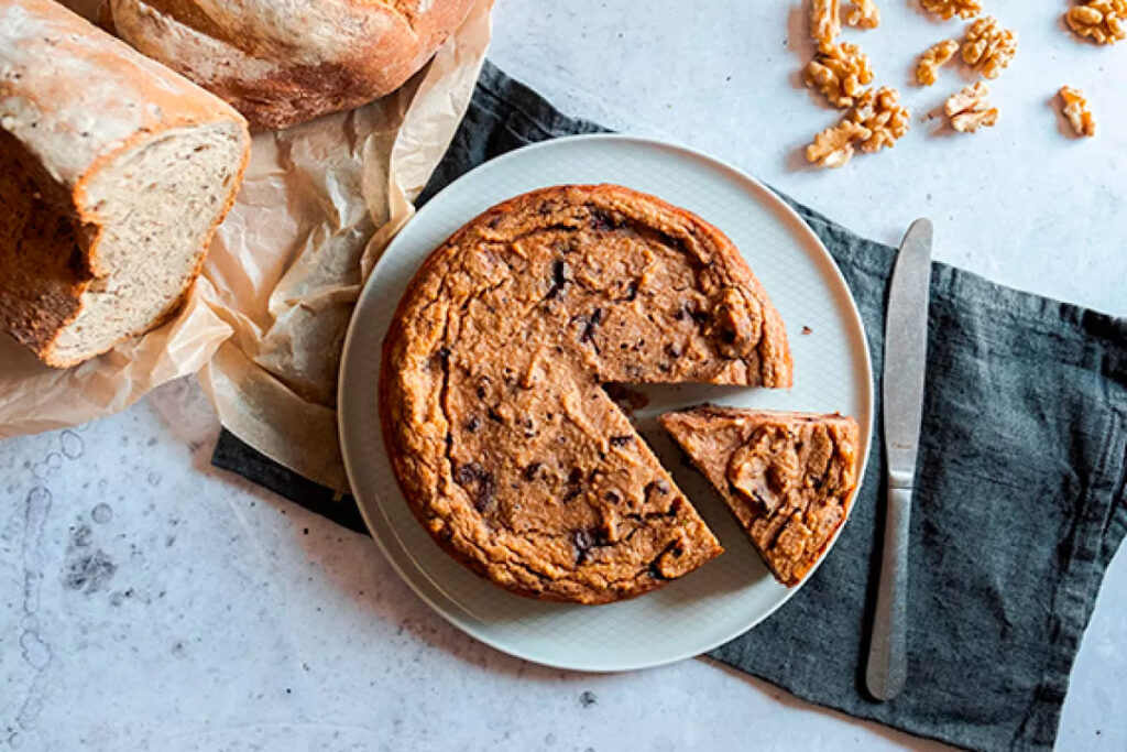 Caramelised Bread Crust Cake by Francesco Vincenzi - Food for Soul